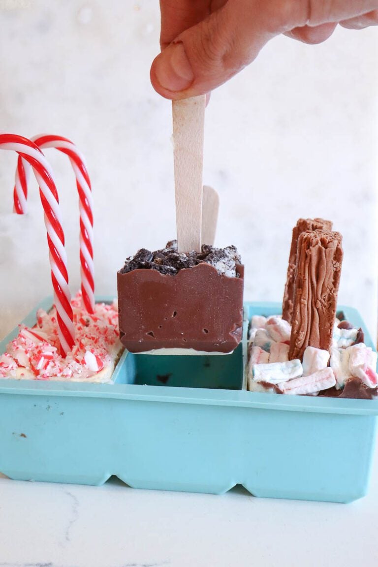 How To Make Hot Chocolate Spoons – The Perfect Christmas Gift - Holiday ...